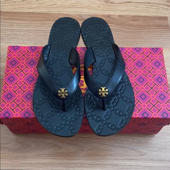 Tory Burch | Shoes | Tory Burch Monroe Thong Sandal | Poshmark